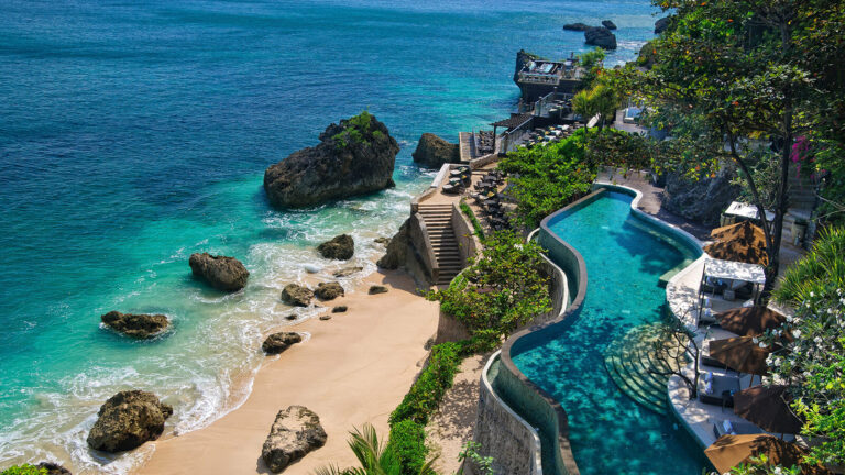 20 Best Holiday Destinations for Young Couples in 2025 - blog.ucompare.ie